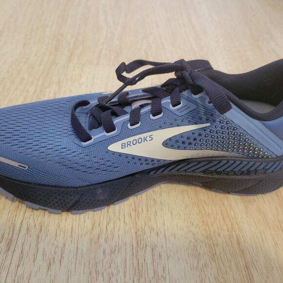 Brooks | Shoes | Womens Sz 6 Brooks Blue Adrenaline Gts Lace Up ...